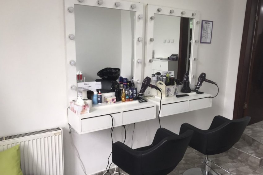 M Studio 0303 Frizersko - kozmetički salon zakazivanje | Novi Sad ...